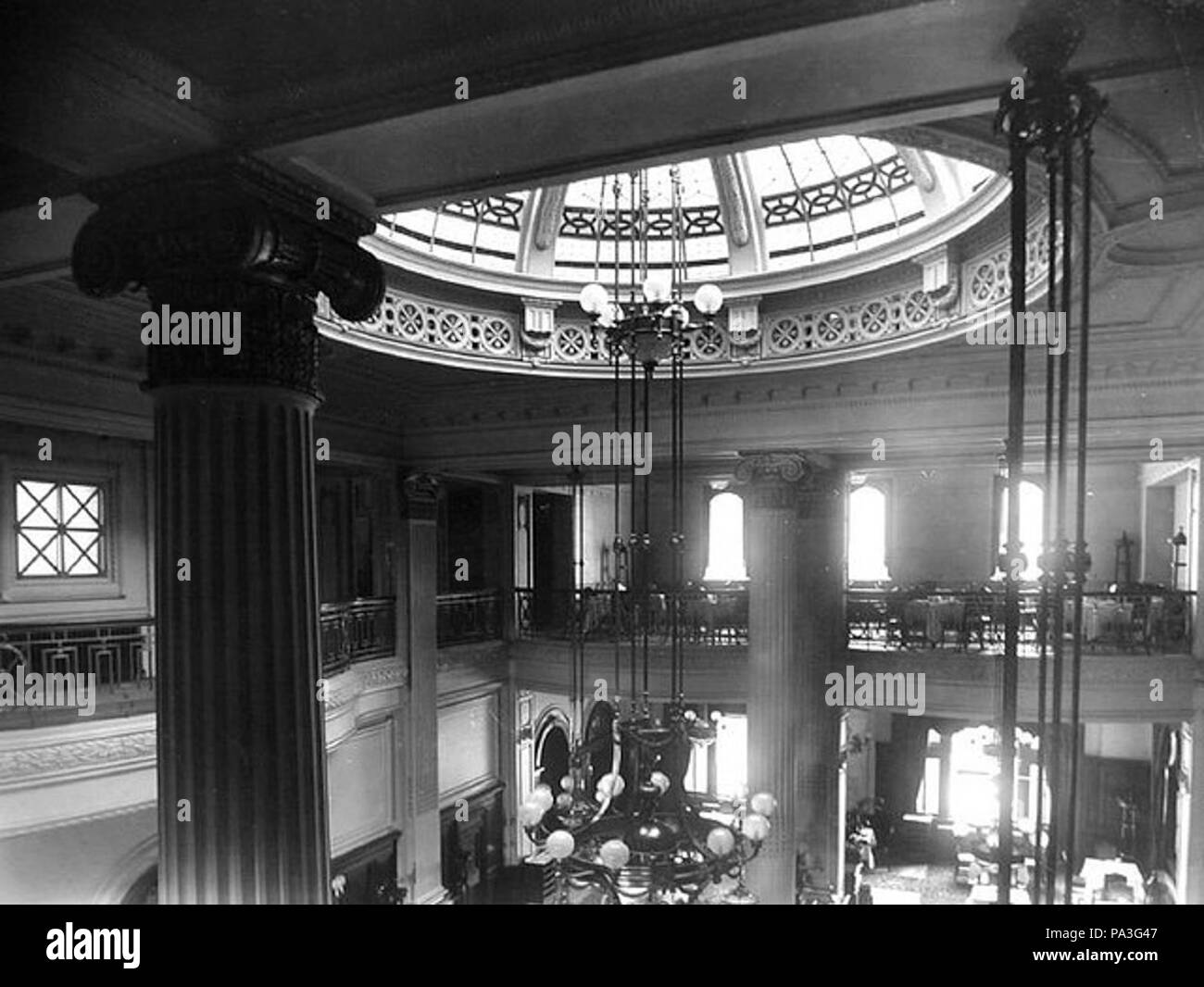 Comedor principal hi-res stock photography and images - Alamy