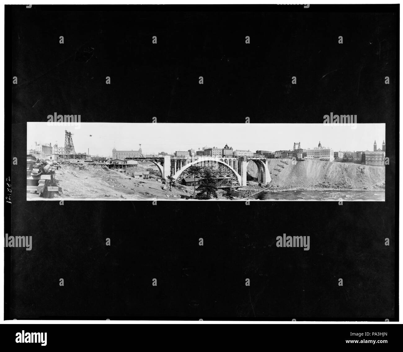 Spokane and monroe street bridge Black and White Stock Photos & Images ...