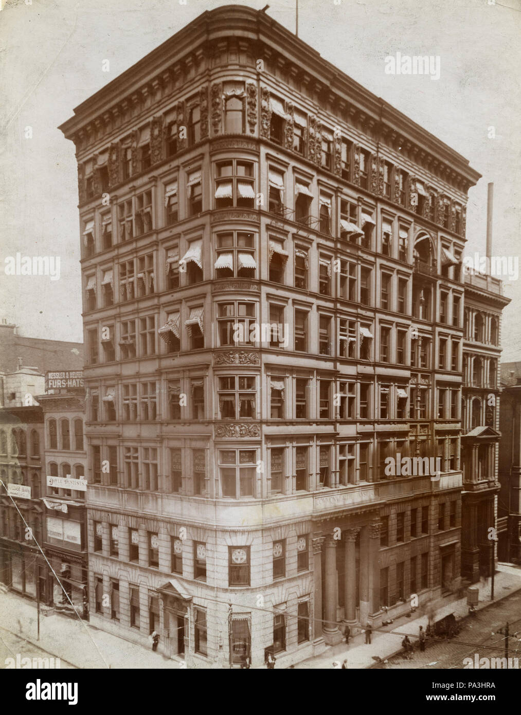 Commonwealth trust hi-res stock photography and images - Alamy