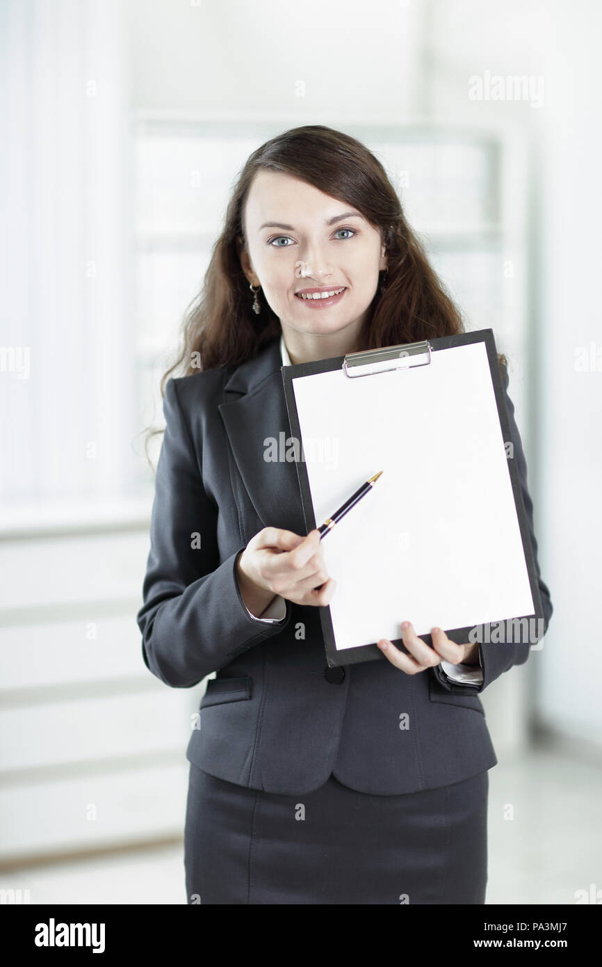 modern business woman pointing at blank sheet Stock Photo - Alamy modern business woman pointing at blank sheet Stock Photo - Alamy