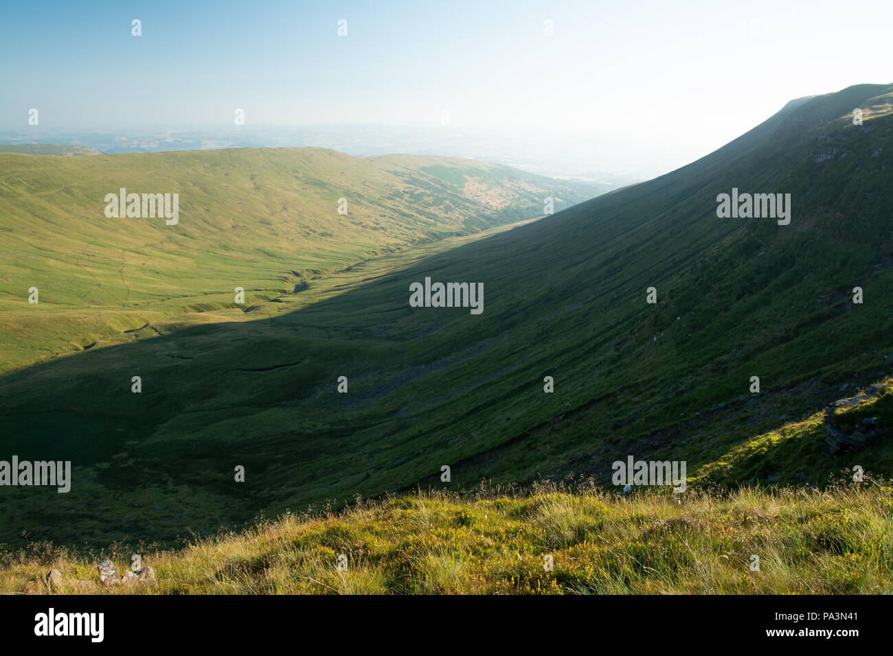 Wild camping brecon beacons hi-res stock photography and images - Alamy