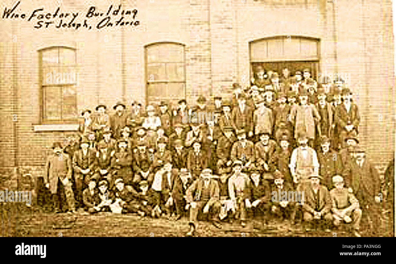 Factory building 1900 hi-res stock photography and images - Alamy