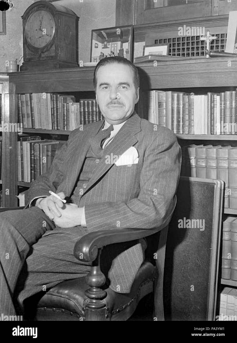 193 Paul Gouin 1945 Stock Photo - Alamy