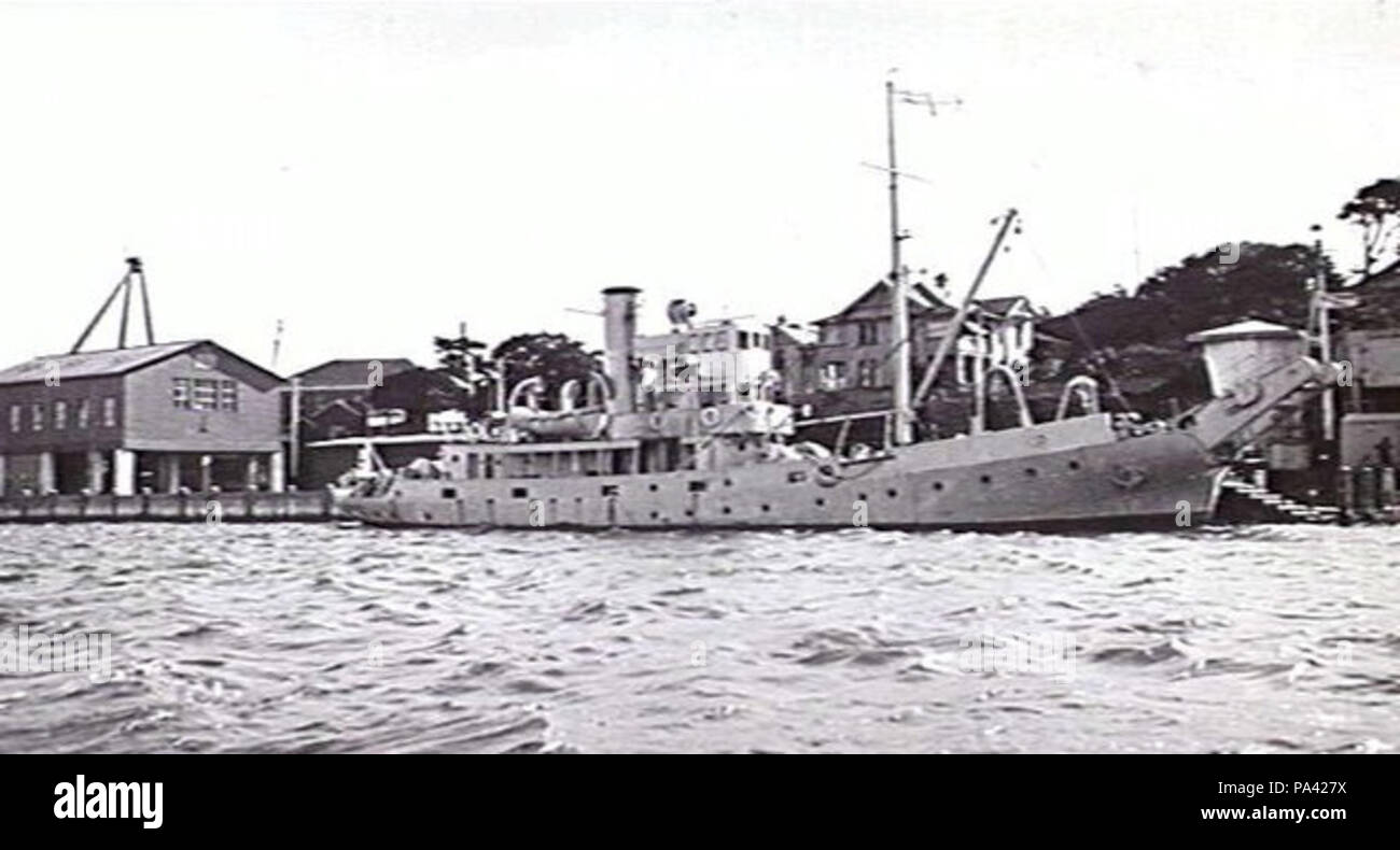 Garden island naval base hi-res stock photography and images - Alamy