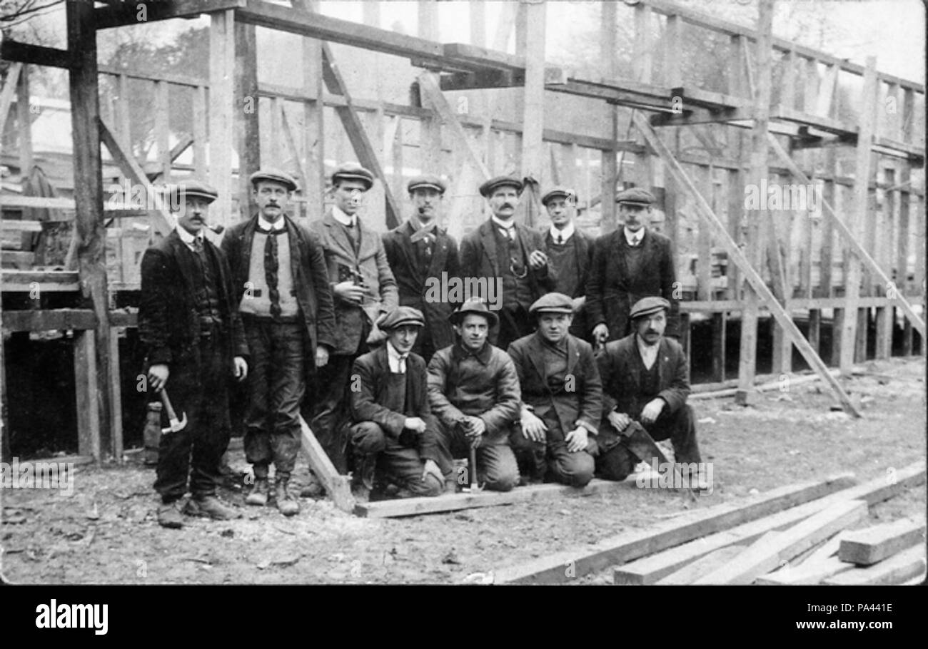 Building construction housing Black and White Stock Photos & Images - Alamy