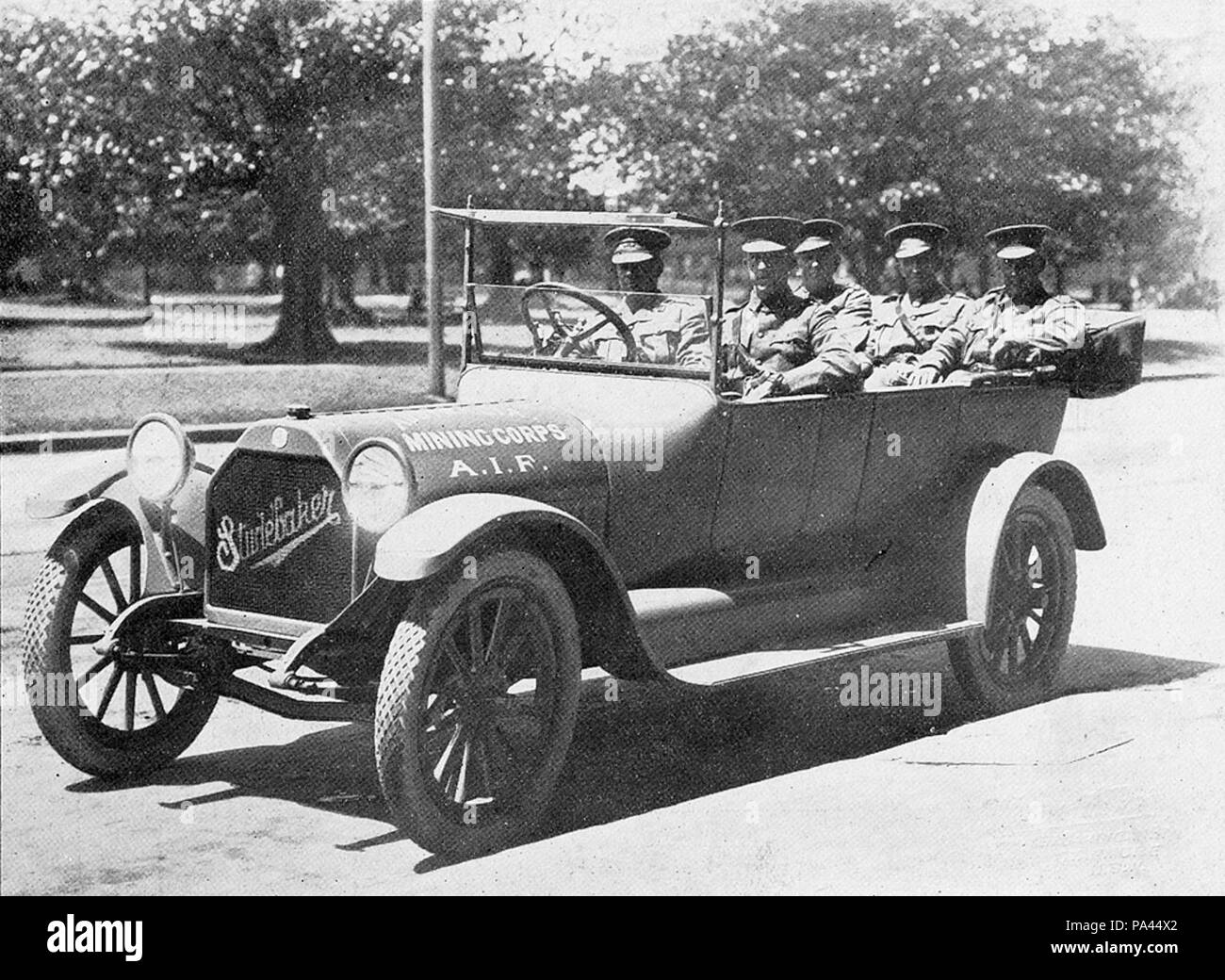 35 1916 Studebaker (17151117065 Stock Photo - Alamy