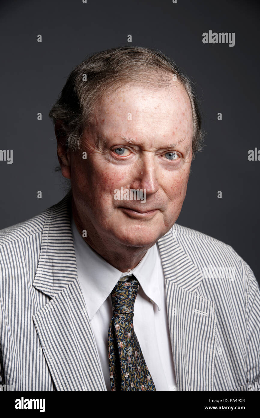 Ferdinand mount harry mount hi-res stock photography and images - Alamy