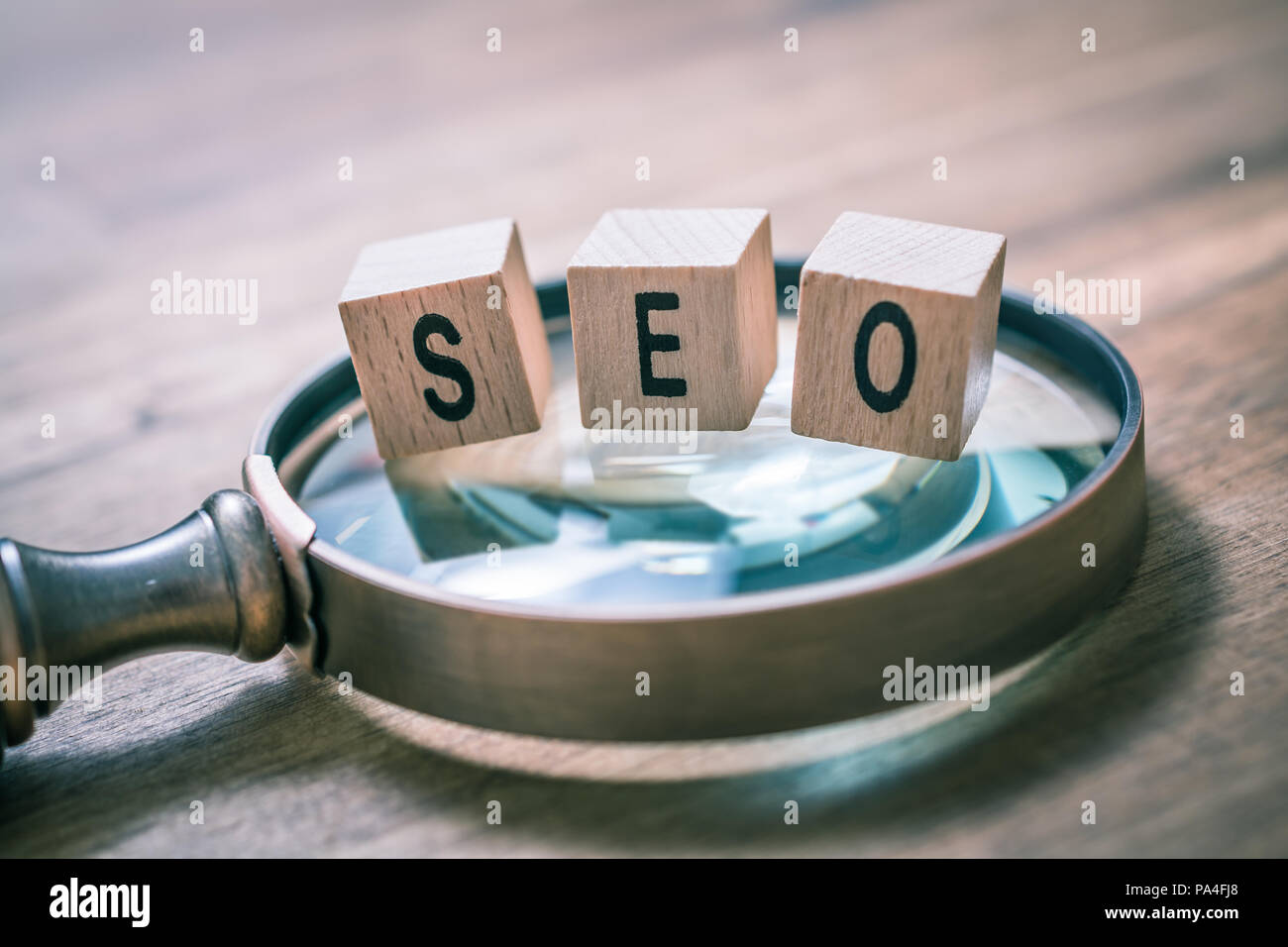 Old search engine hi-res stock photography and images - Alamy