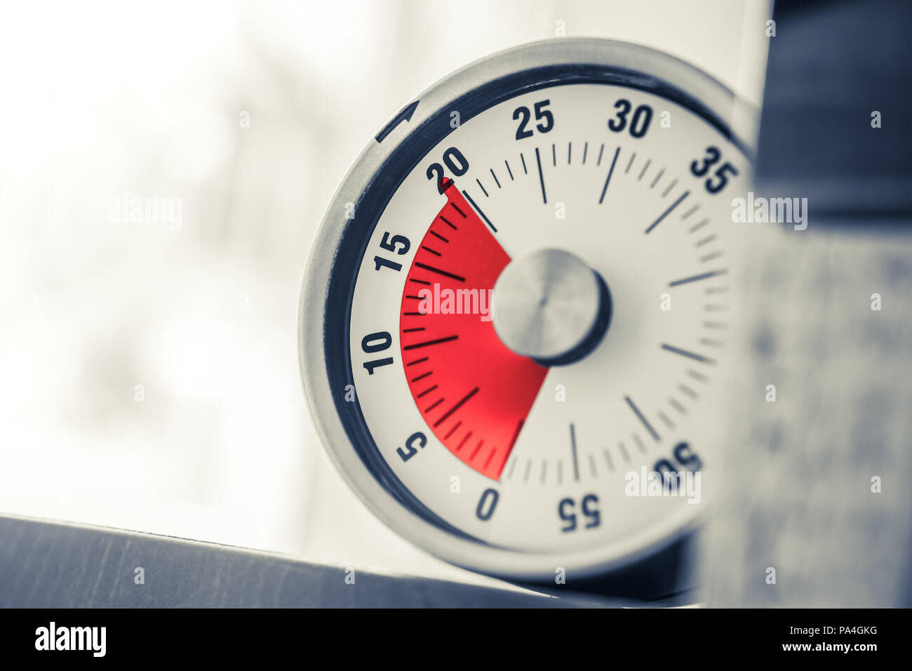 20 Minutes - Analog Kitchen Timer With Red Mark Placed On A Shelf In ...