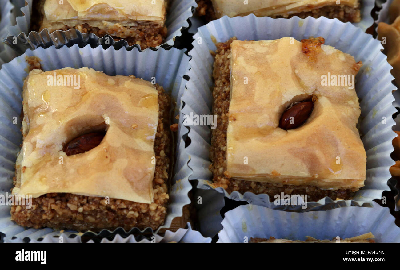 Algerian cakes hi-res stock photography and images - Alamy