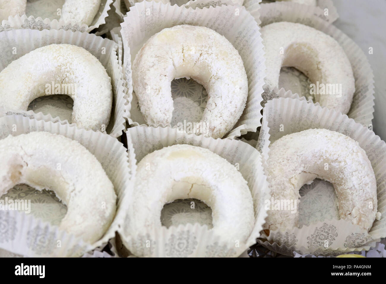 Algerian gazelle horn cookies hi-res stock photography and images - Alamy