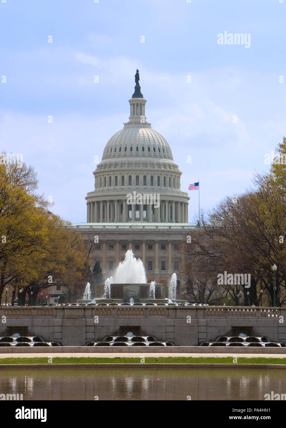 The Capitol Rotunda sparkles on a spring day Stock Photo - Alamy