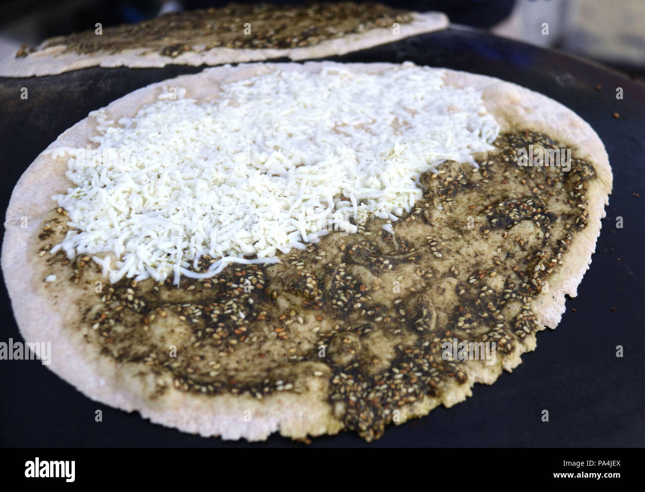 Maneesh bread lebanon hi-res stock photography and images - Alamy
