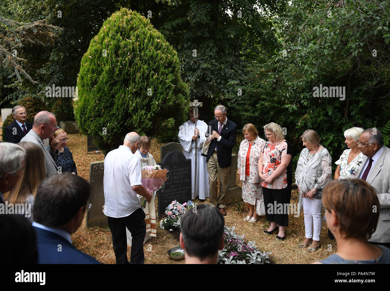 The first embryologist and forgotten ivf pioneer hi-res stock ...