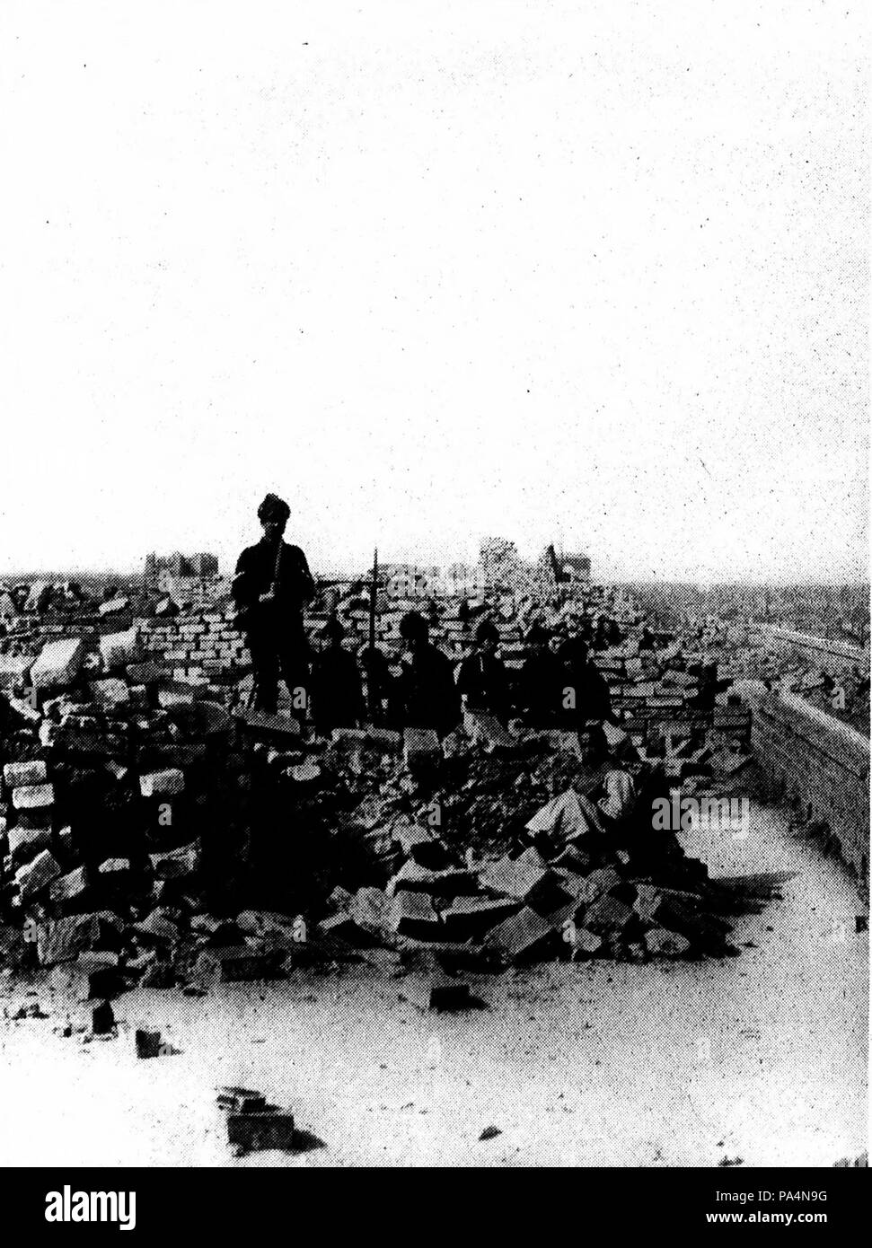 The barricade civil war Black and White Stock Photos & Images - Alamy