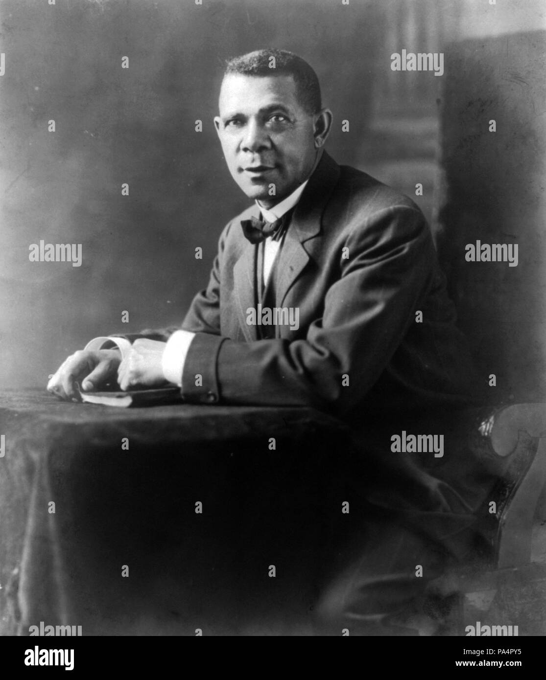 Booker t washington Black and White Stock Photos & Images - Alamy