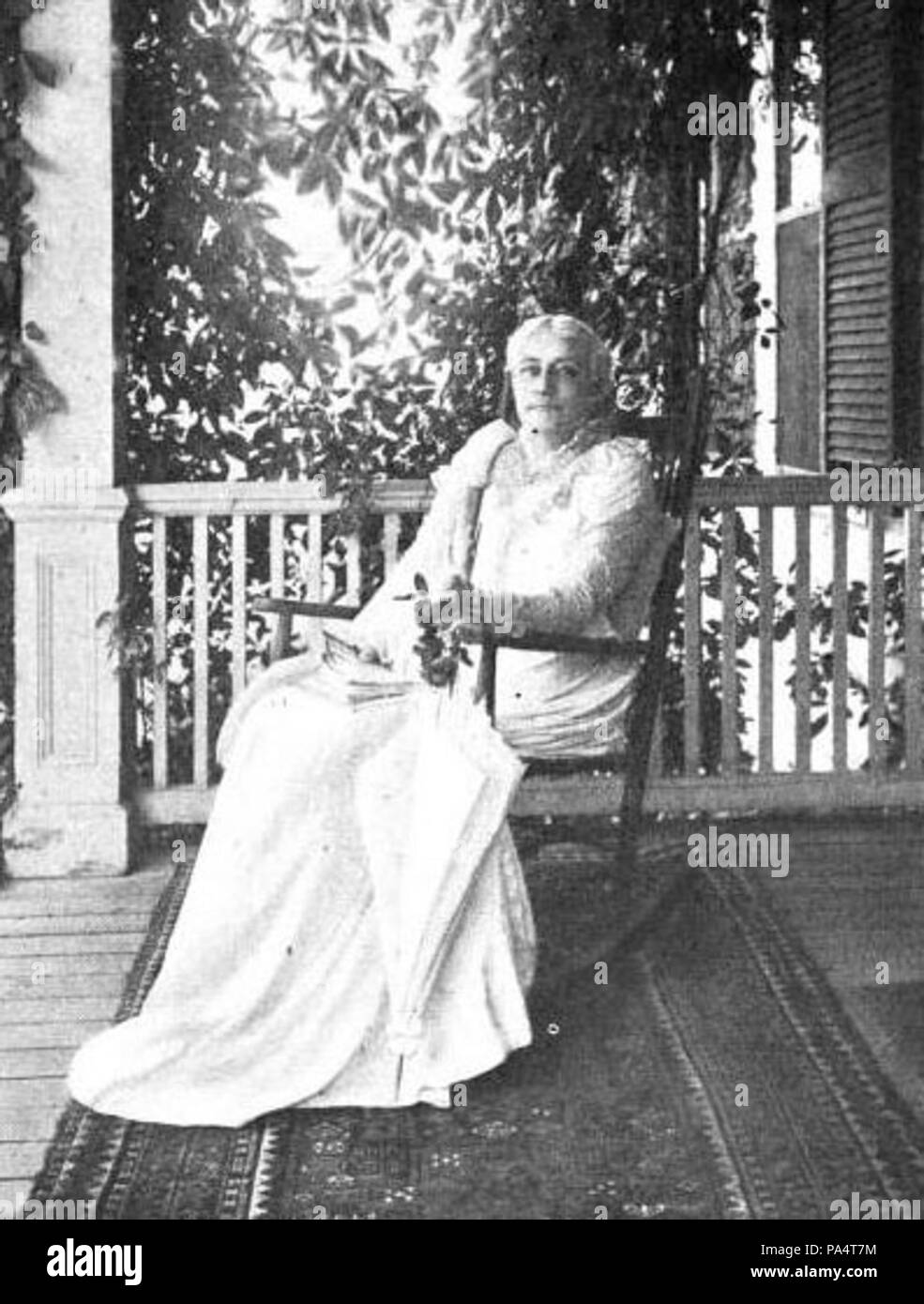 . English: Photograph of American author Elizabeth Stuart Phelps [Ward ...