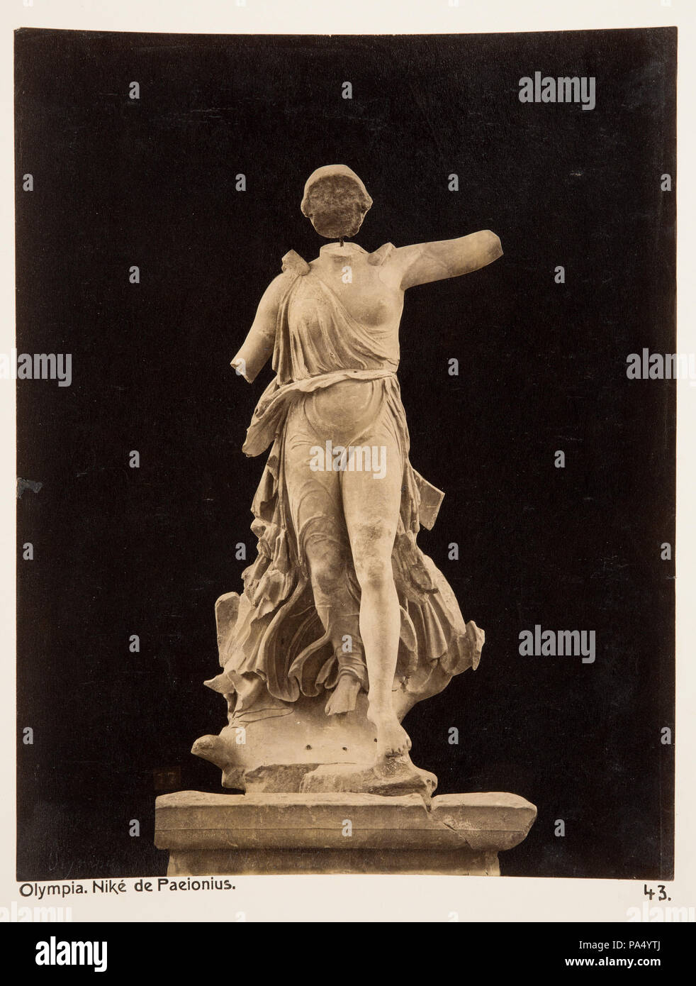 Samothrake hi-res stock photography and images - Alamy