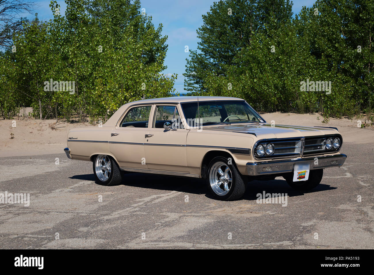 1964 Pontiac Acadian Beaumont Stock Photo - Alamy