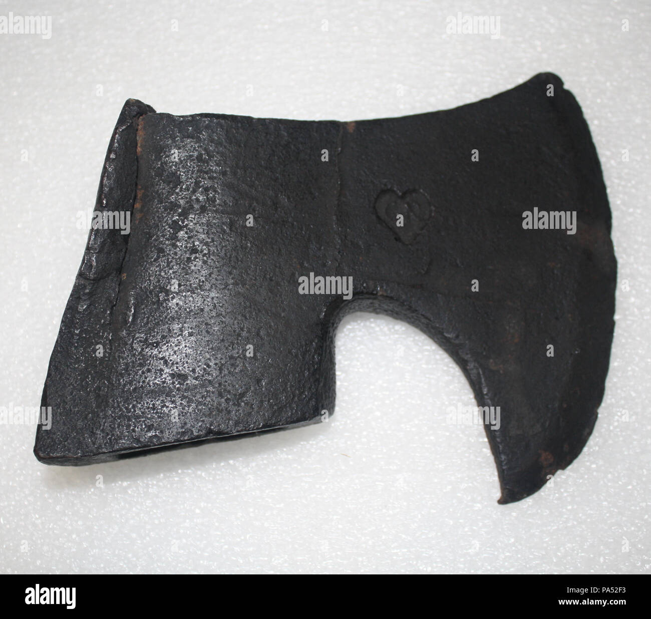 719 Goosewing Broadax Head with Heart Stamp Stock Photo - Alamy