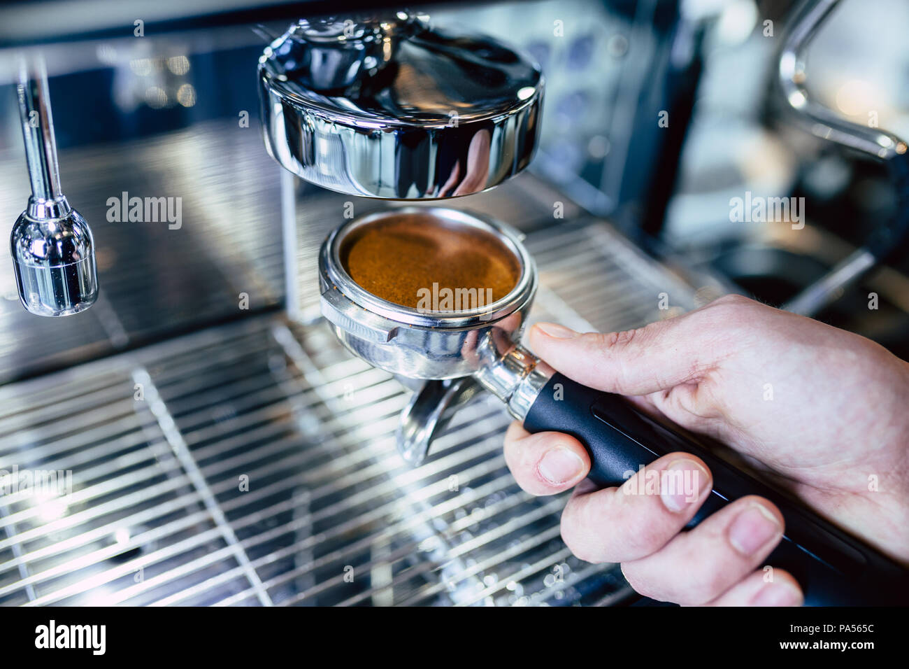 Procedure of making fresh coffee Stock Photo - Alamy
