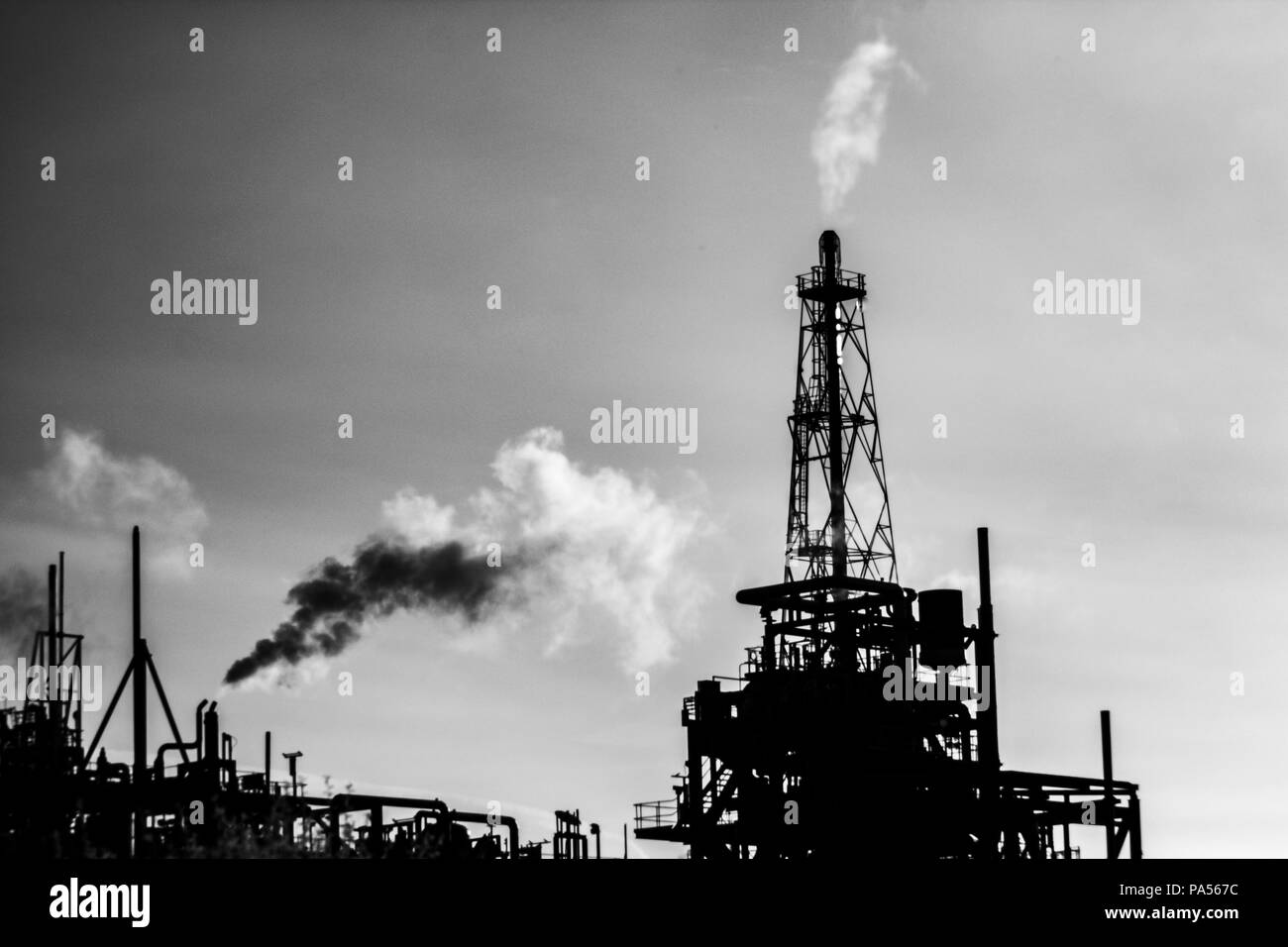 Industrial infrastructure uk hi-res stock photography and images - Alamy