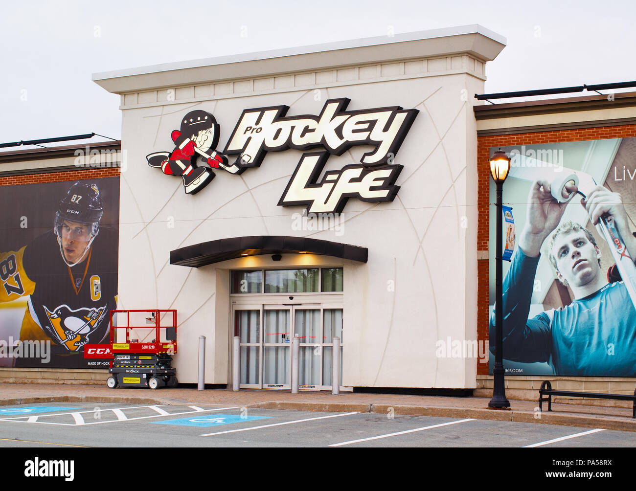 Pro hockey life hi-res stock photography and images - Alamy