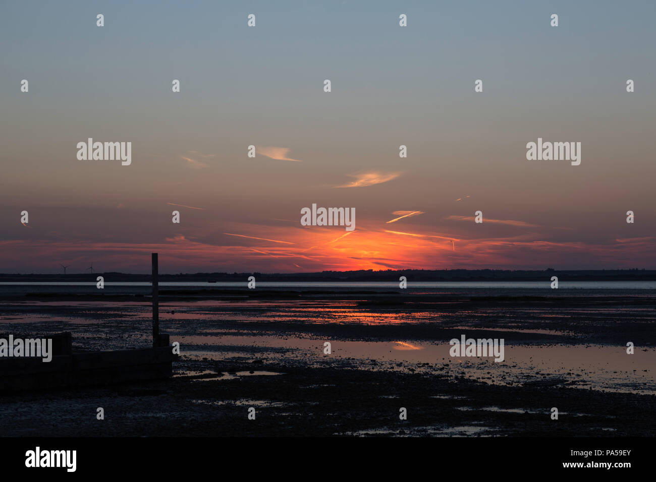 Seascape uk hi-res stock photography and images - Alamy