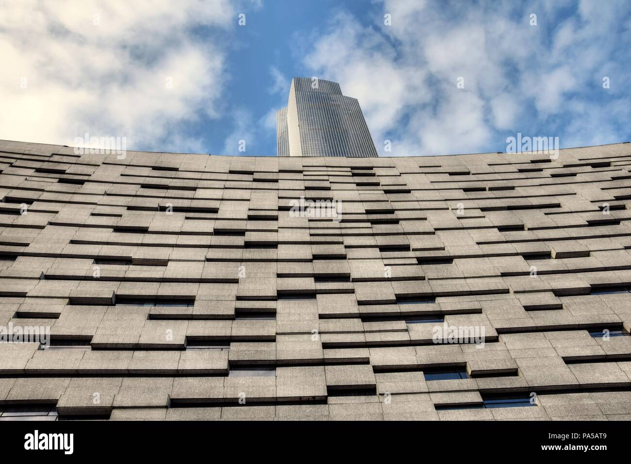 Guangzhou public library hi-res stock photography and images - Alamy