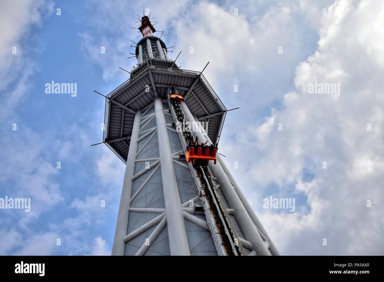 Canton tower hi-res stock photography and images - Alamy