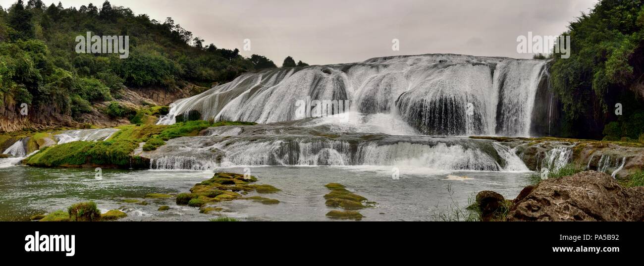 Huangguoshu Waterfall is located on the Baishui River in Guizhou ...