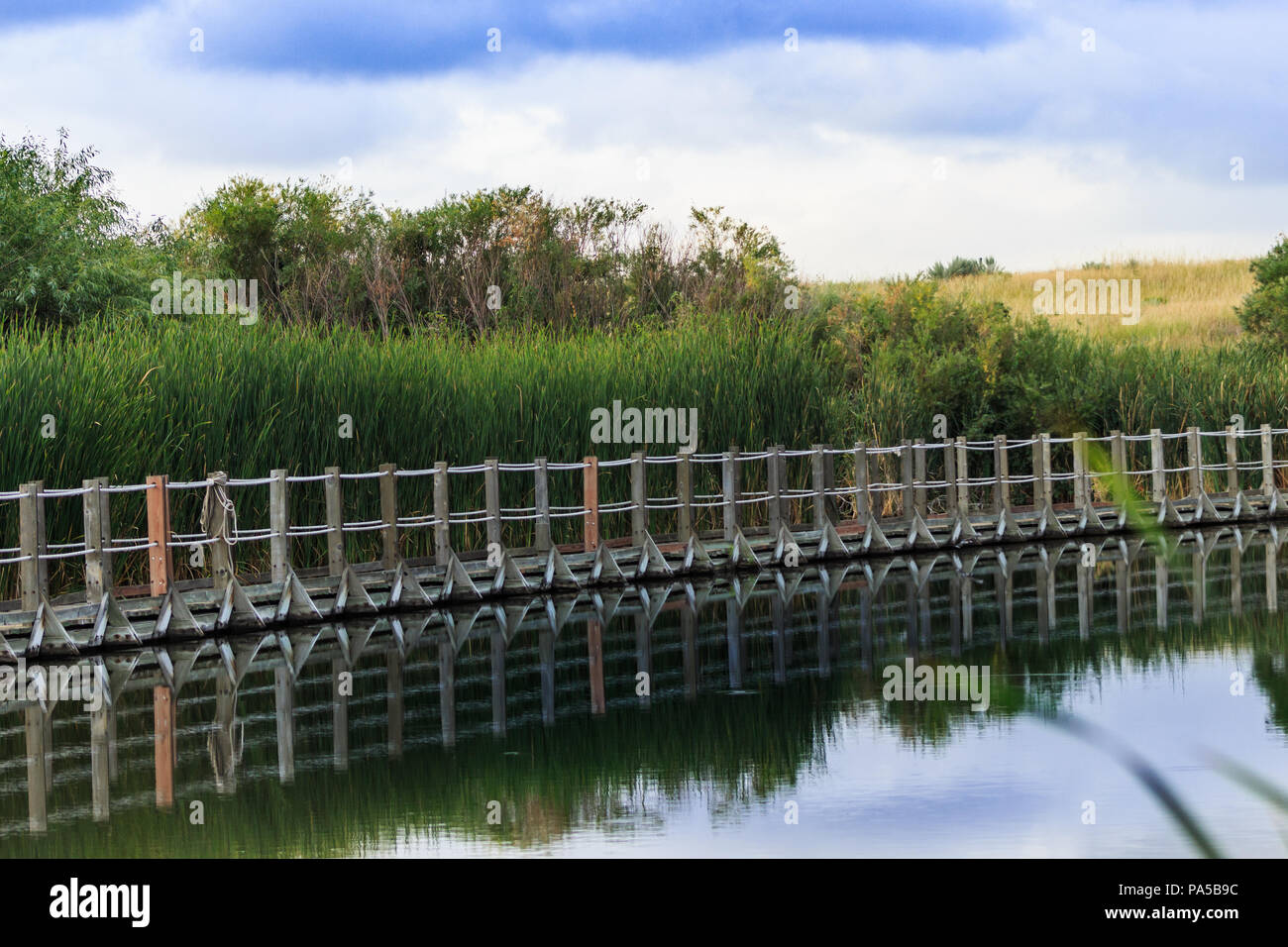 Floating boardwalk hi-res stock photography and images - Alamy