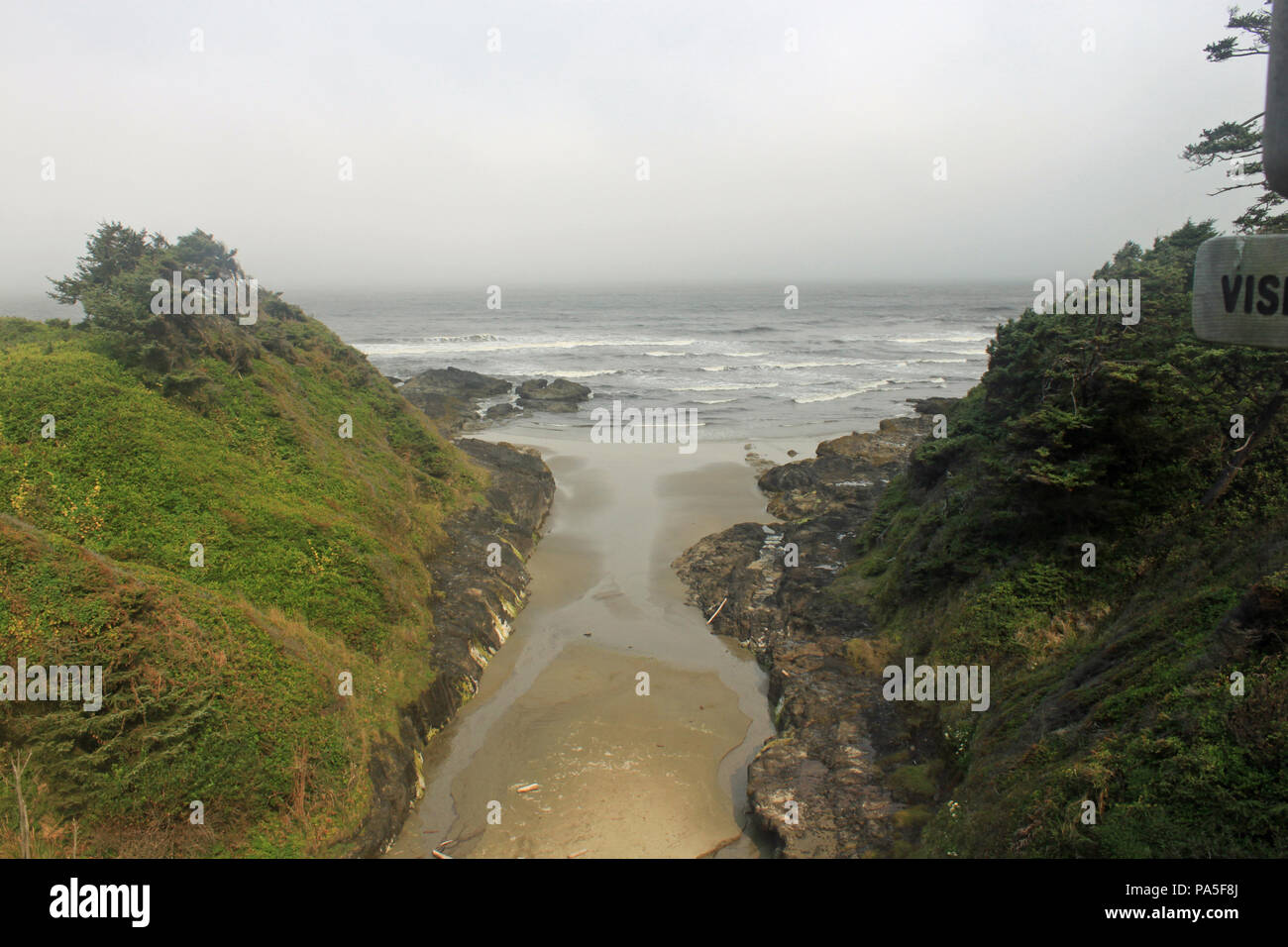 Between Two Hills High Resolution Stock Photography and Images - Alamy