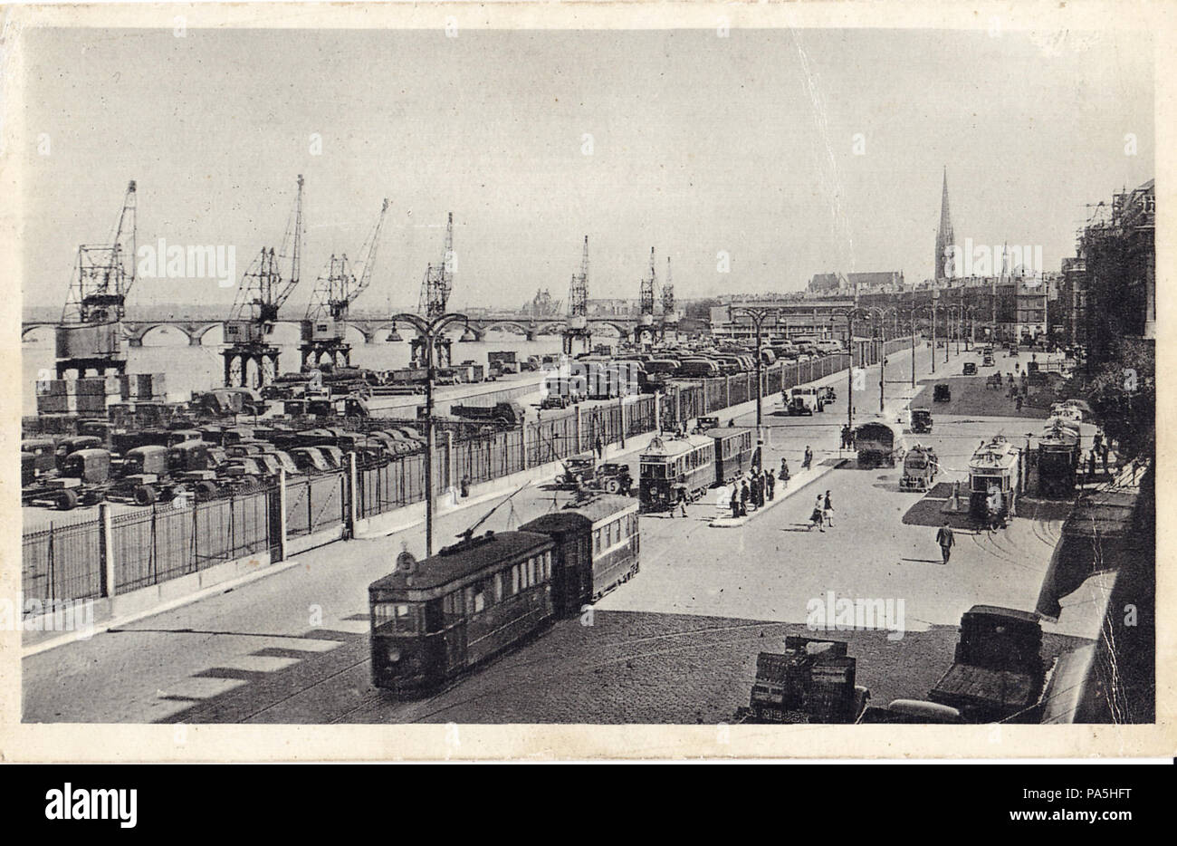 Quais bordeaux hi-res stock photography and images - Alamy