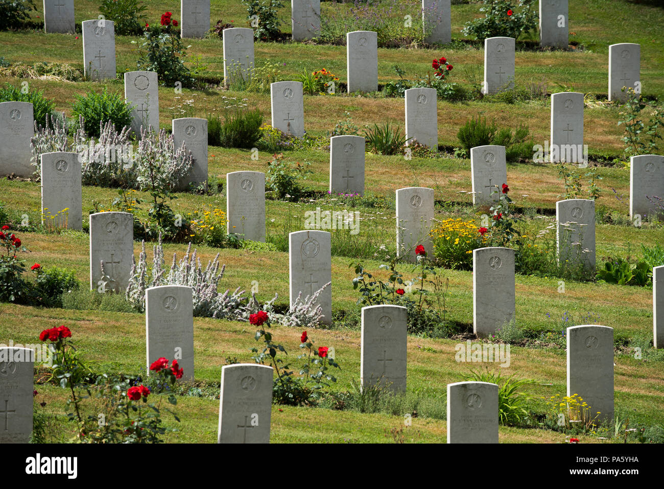 African cemetery hi-res stock photography and images - Alamy