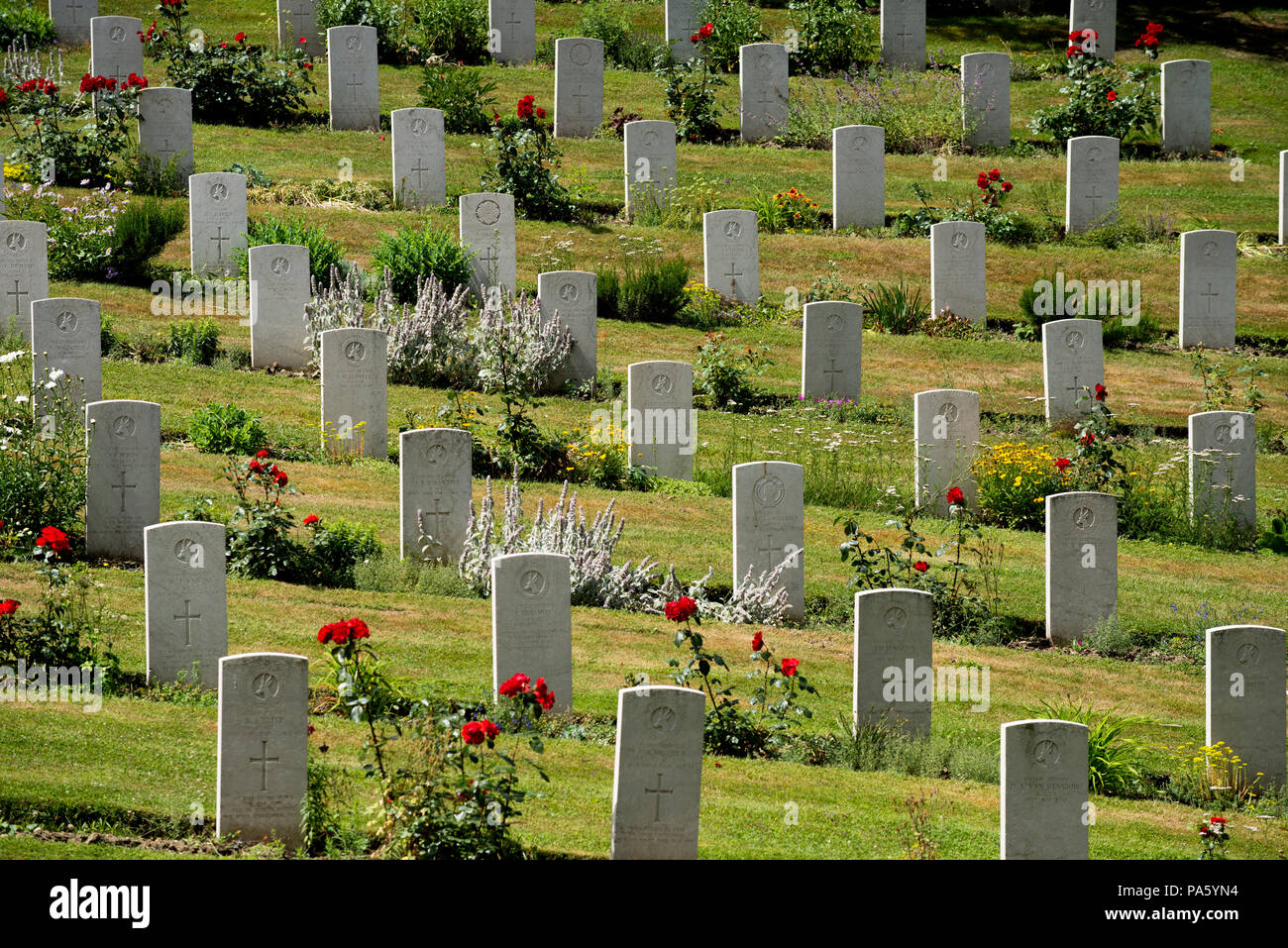 African cemetery hi-res stock photography and images - Alamy