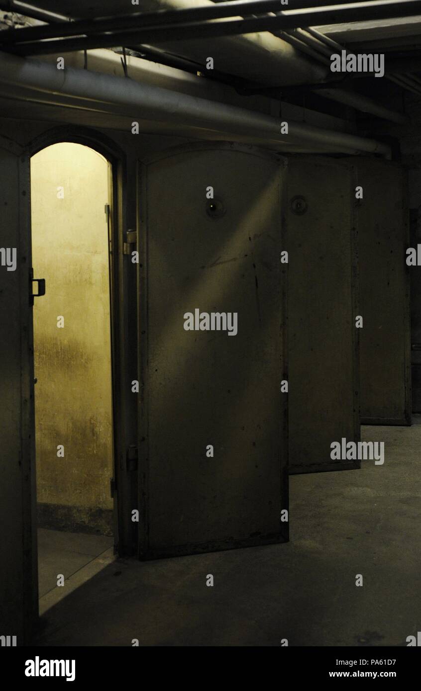 Basement prison cells basement hi-res stock photography and images - Alamy