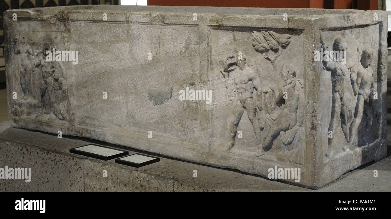 Hercules slaying the centaur hi-res stock photography and images - Alamy