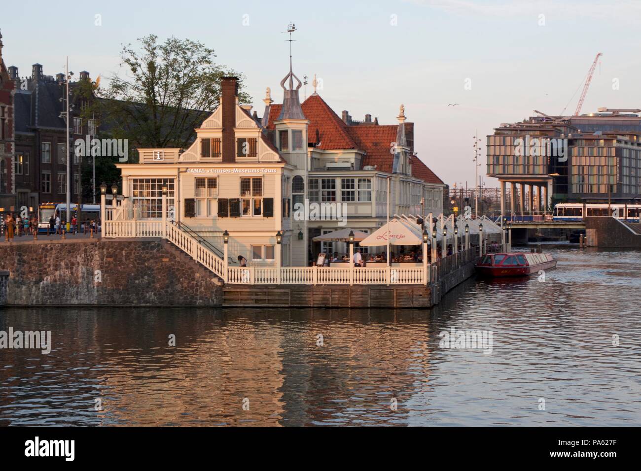 Loetje Centraal restaurant is located in the building of the Noord-Zuid ...