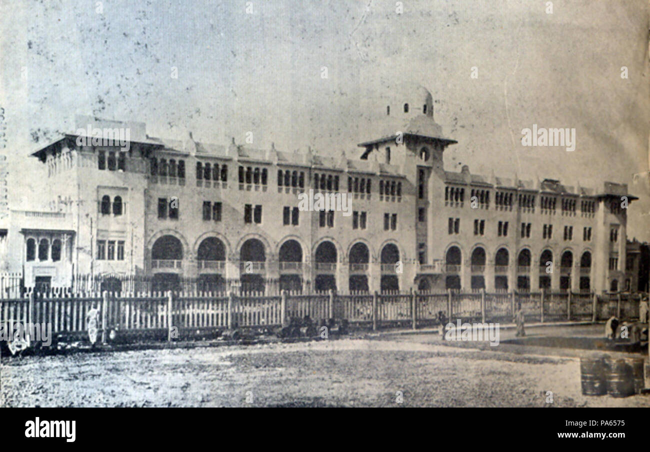307 Tanta railway station in Egypt in neo-Mamluk style Stock Photo - Alamy