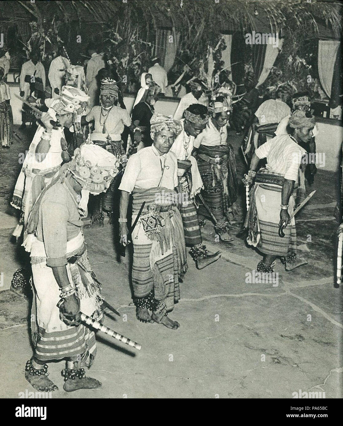 313 Timorese war dance, Indonesia Tanah Airku, p64 Stock Photo - Alamy