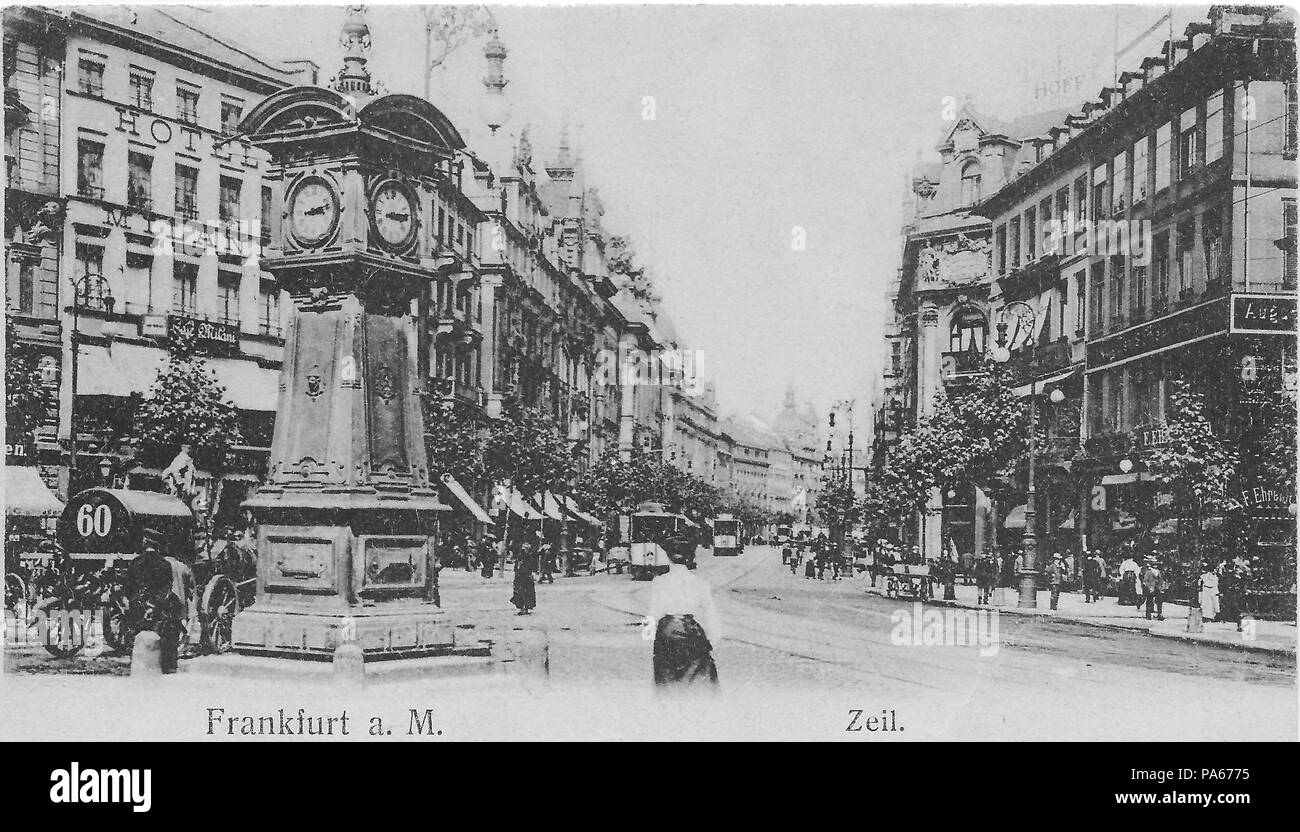 Frankfurt am main die zeil Black and White Stock Photos & Images - Alamy