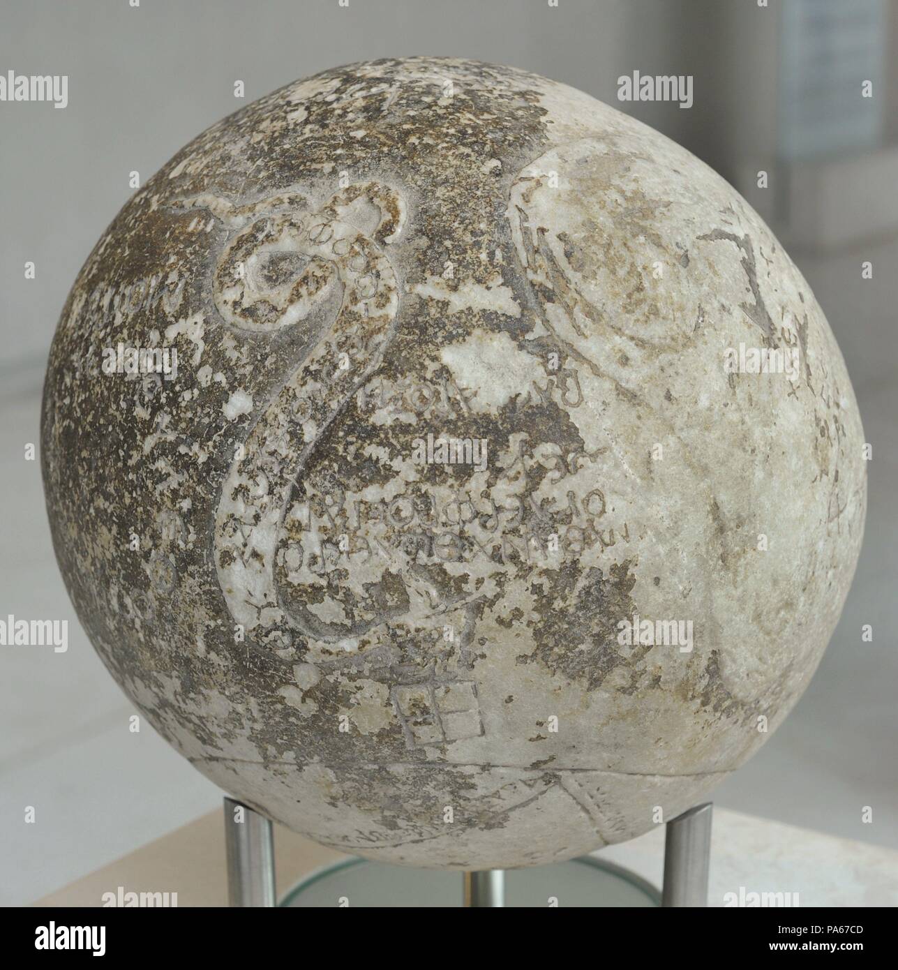 Greek god symbols hi-res stock photography and images - Alamy