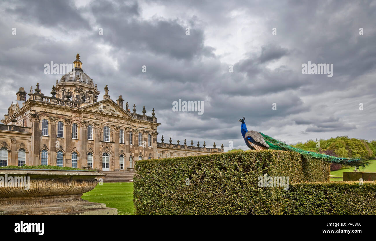 A photography of the beautiful castle howard Stock Photo - Alamy