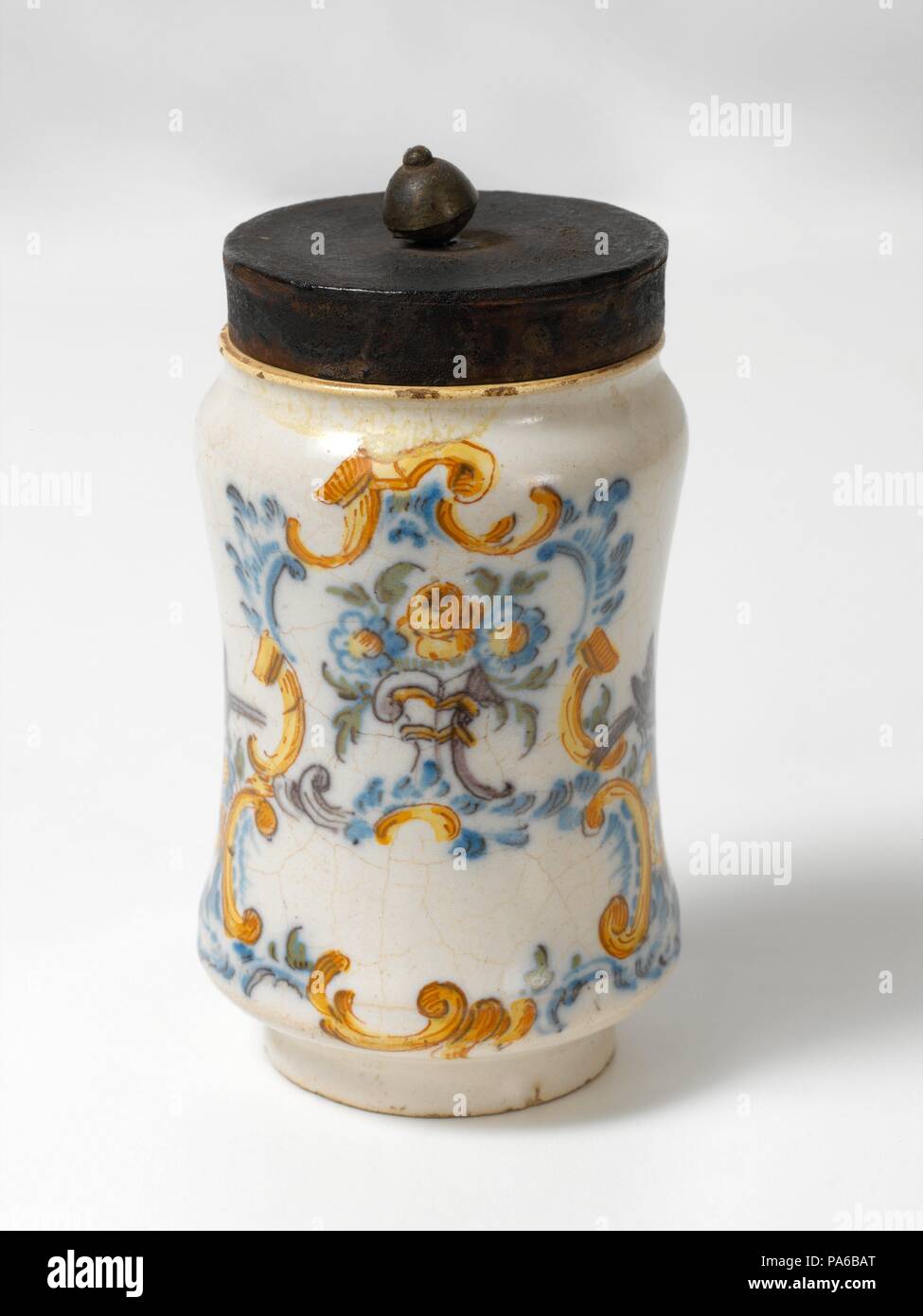 Barcelona museum of ceramic ceramic alcora hi-res stock photography and ...