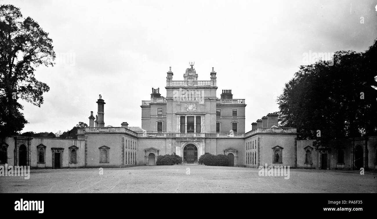 Portlaw hi-res stock photography and images - Alamy