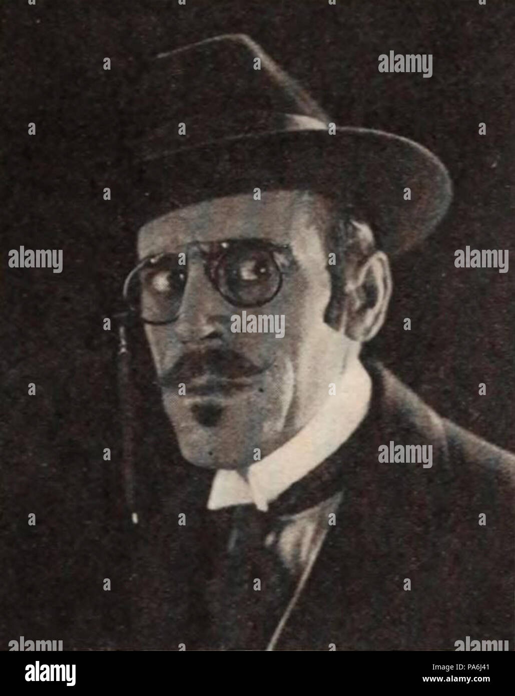 Fantômas hi-res stock photography and images - Alamy