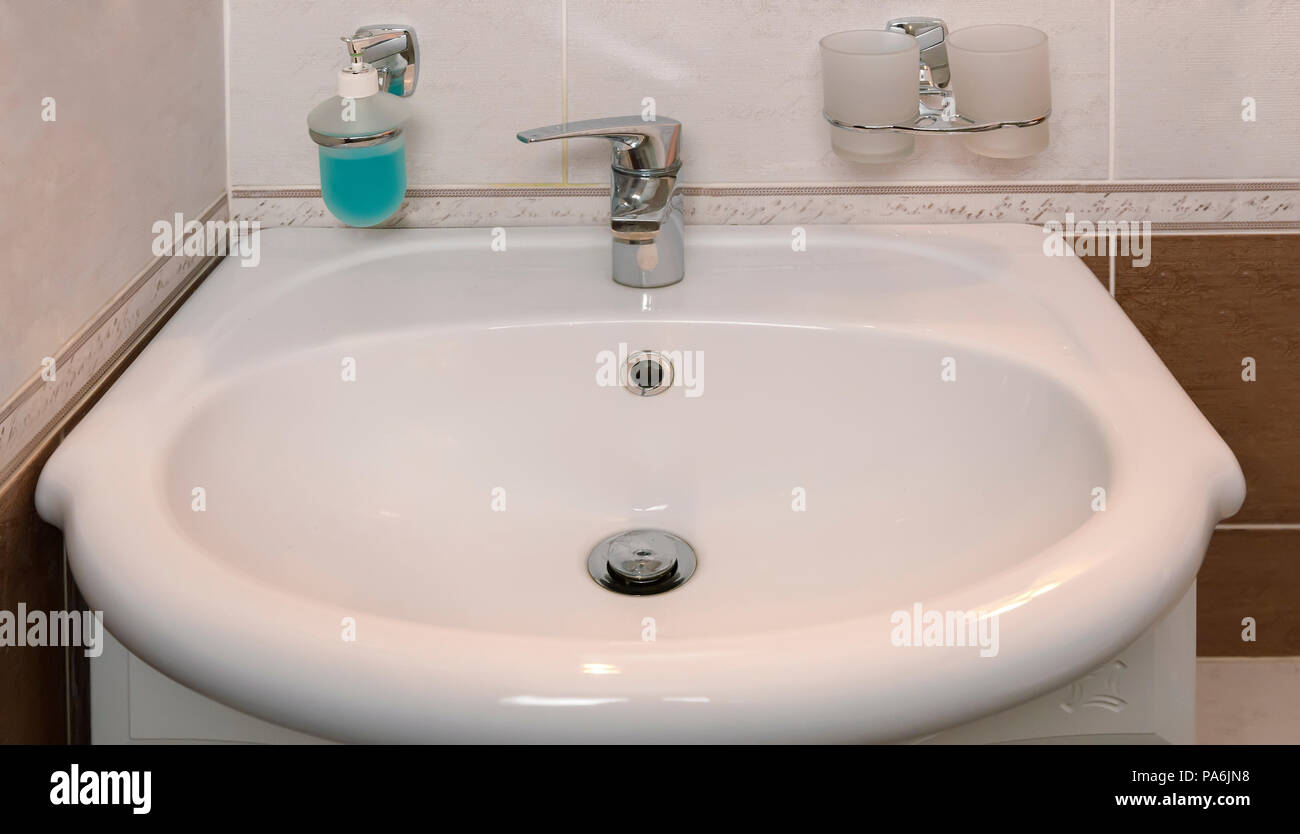 Liquid holders hi-res stock photography and images - Alamy