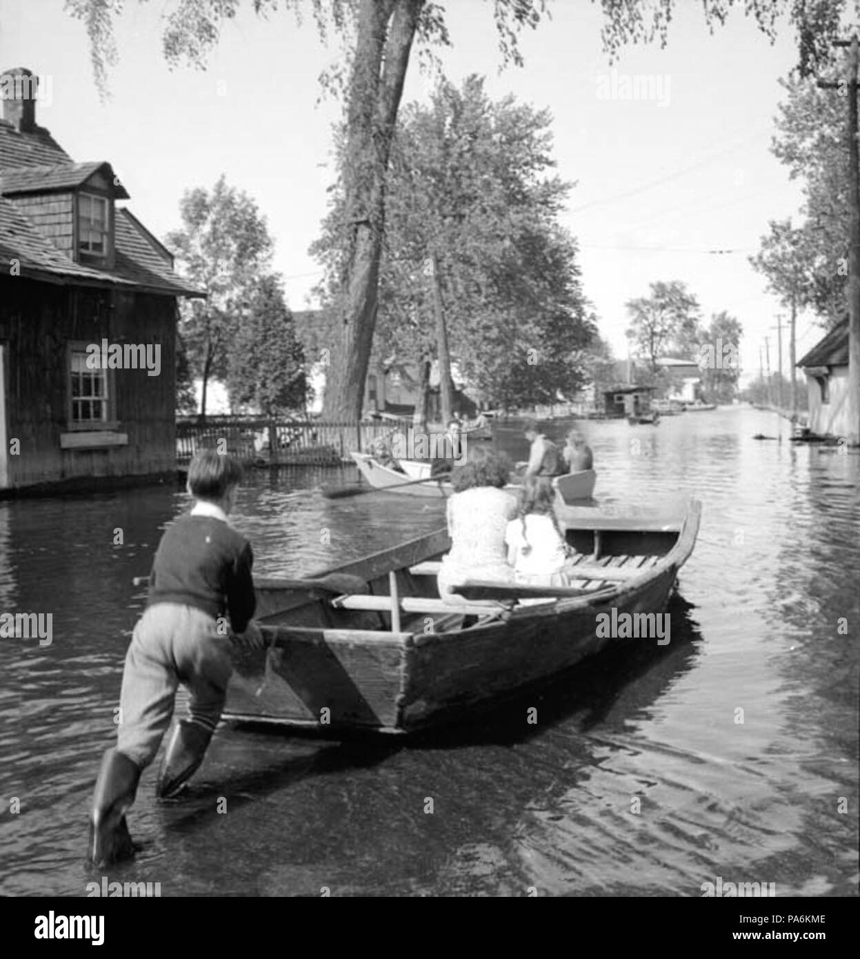 Crue Black and White Stock Photos & Images - Alamy