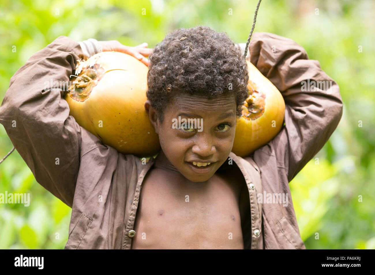 Papua new guinea children hi-res stock photography and images - Alamy
